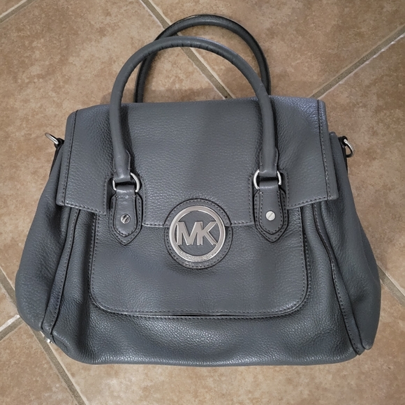Michael Kors | Bags | Michael Kors Grey Leather Purse | Poshmark